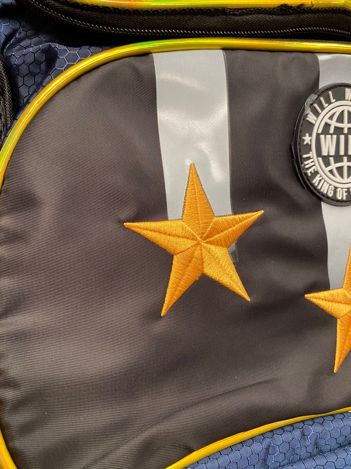 Mochila Premium 18´´- Guerreras K-POP Argentina - Hola Deco